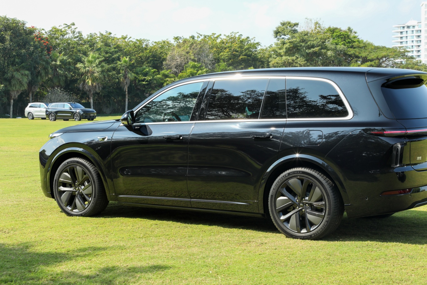 【理想L9L9 Ultra外观细节图片-汽车图片大全】-易车