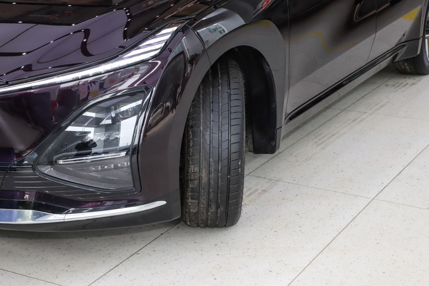 【五菱星光共创版·纯电 510km 100kW动力底盘图片-汽车图片大全】-易车