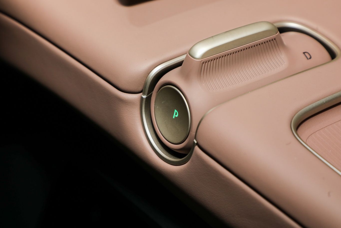 【蔚来ES8565km 签名版 100kWh驻车制动图片-汽车图片大全】-易车