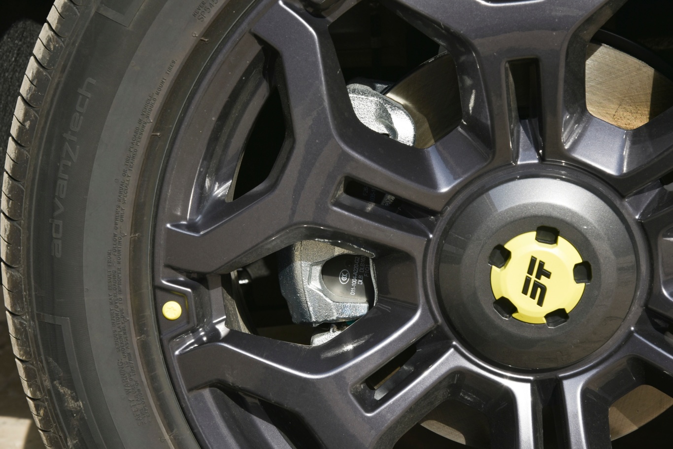 【捷途山海T21.5T 208km 两驱山野版前刹车卡钳图片-汽车图片大全】-易车