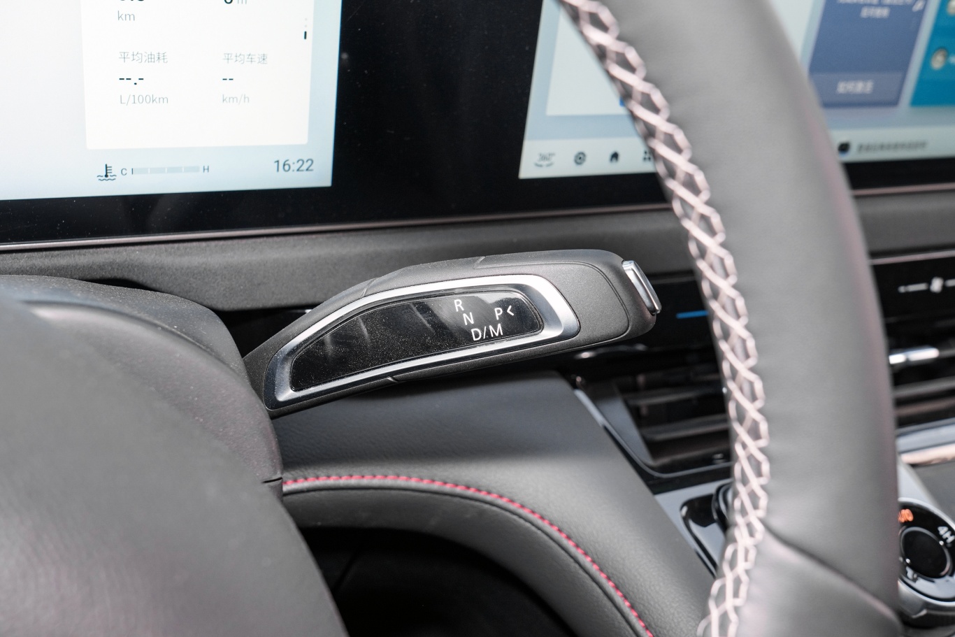 【探索家·星际H2.0T 升顶版 5座主驾驶位图片-汽车图片大全】-易车