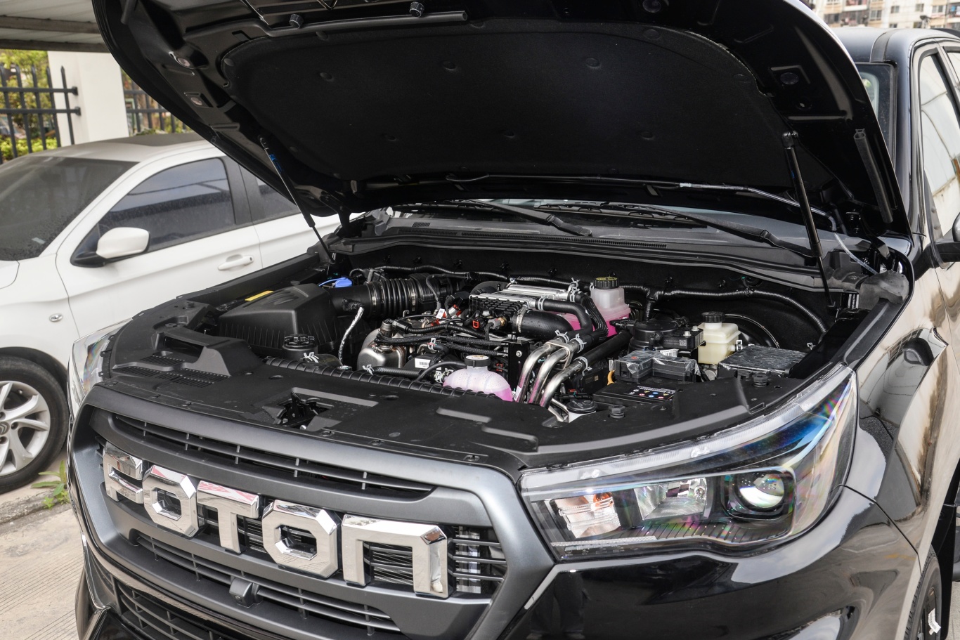 【大将军F9青春版 2.0T 手动四驱标箱精英型 柴油动力底盘图片-汽车图片大全】-易车