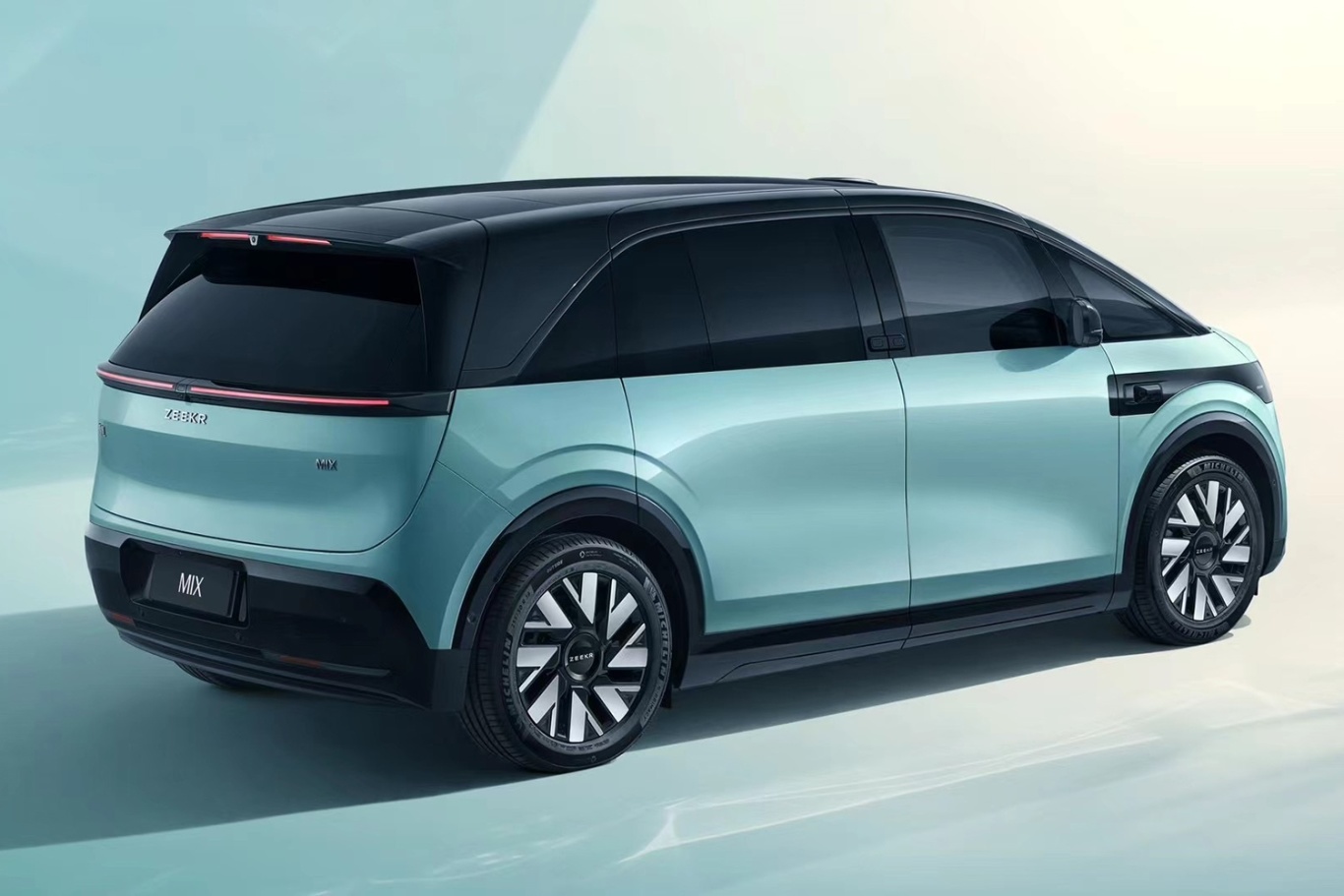 【ZEEKR MIX图片-汽车图片大全】-易车