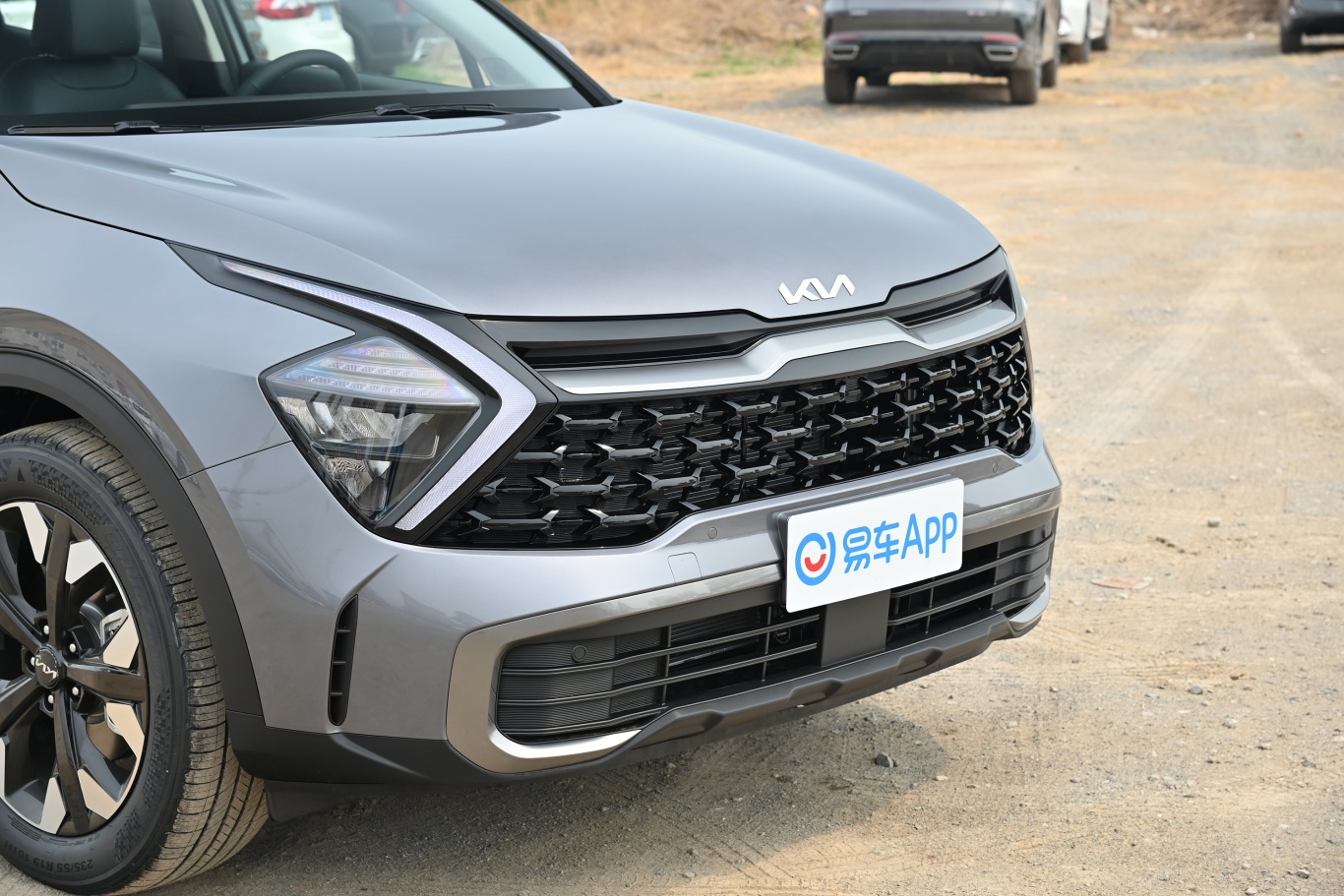 【狮铂拓界2.0T 四驱尊贵版前格栅侧俯拍图片-汽车图片大全】-易车