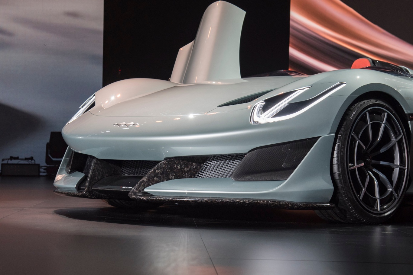 【SUPER 9基本版外观图片-汽车图片大全】-易车