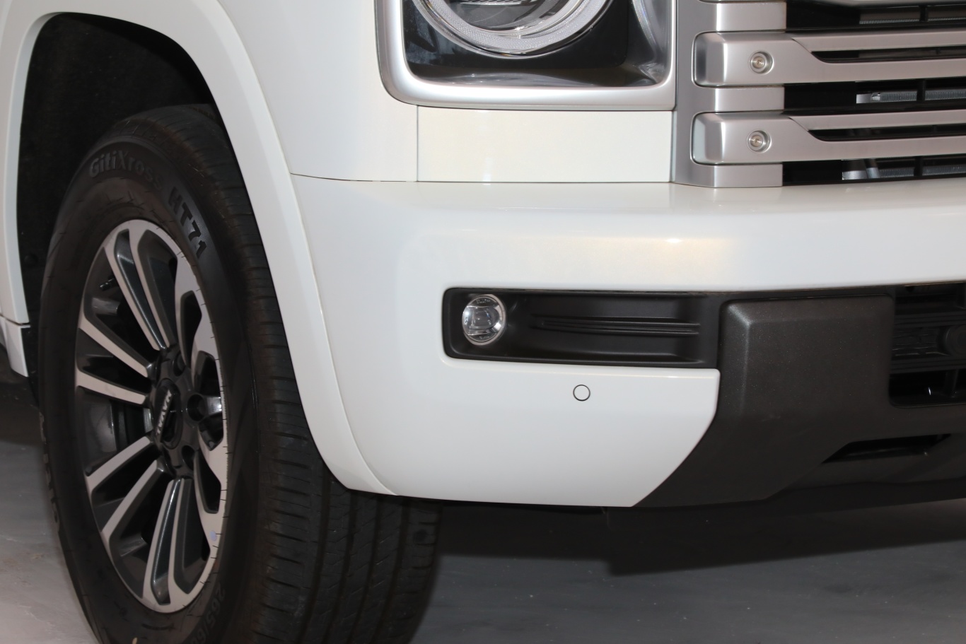 【哈弗H92.4T 顶配版 5座 柴油外观细节图片-汽车图片大全】-易车