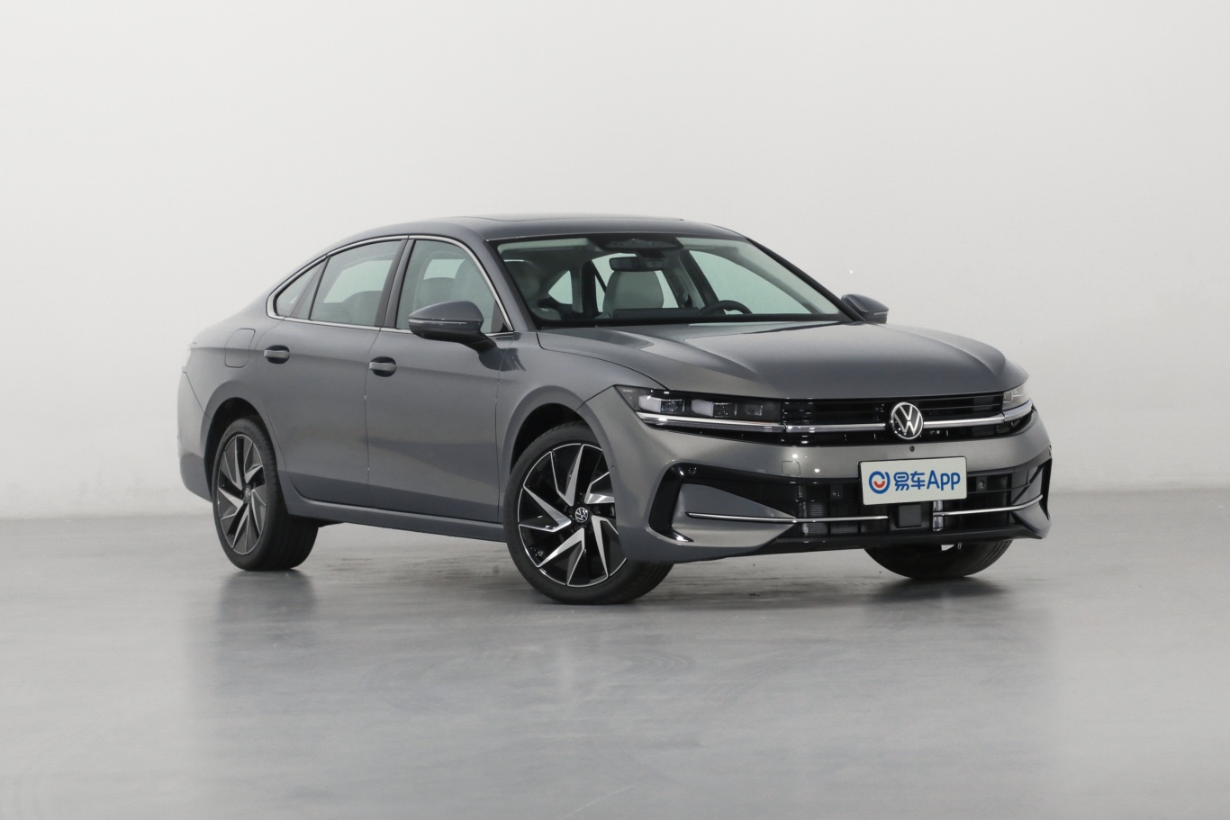 【迈腾380TSI 至尊版侧前45度车头向右水平图片-汽车图片大全】-易车