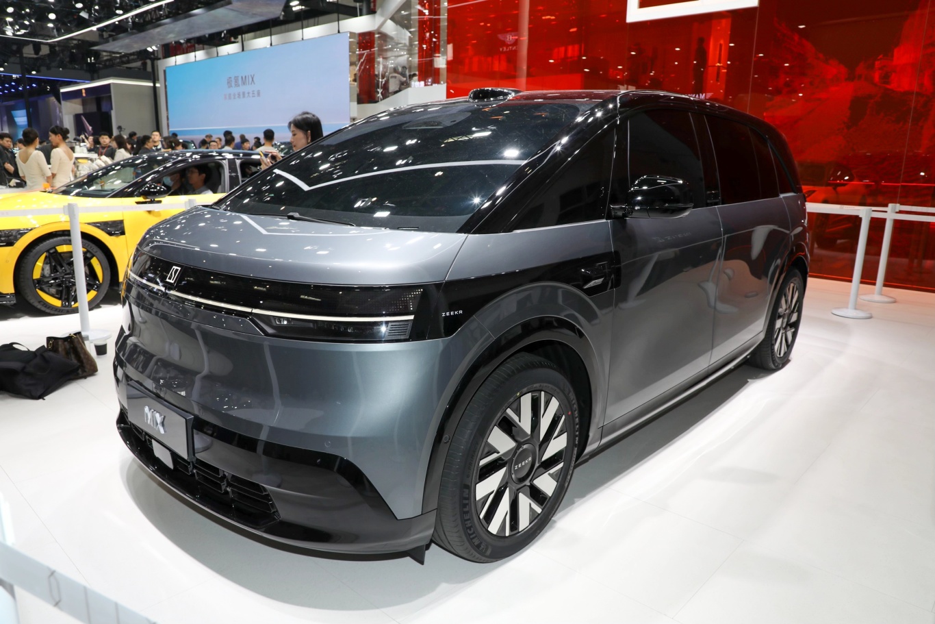 【ZEEKR MIX外观图片-汽车图片大全】-易车