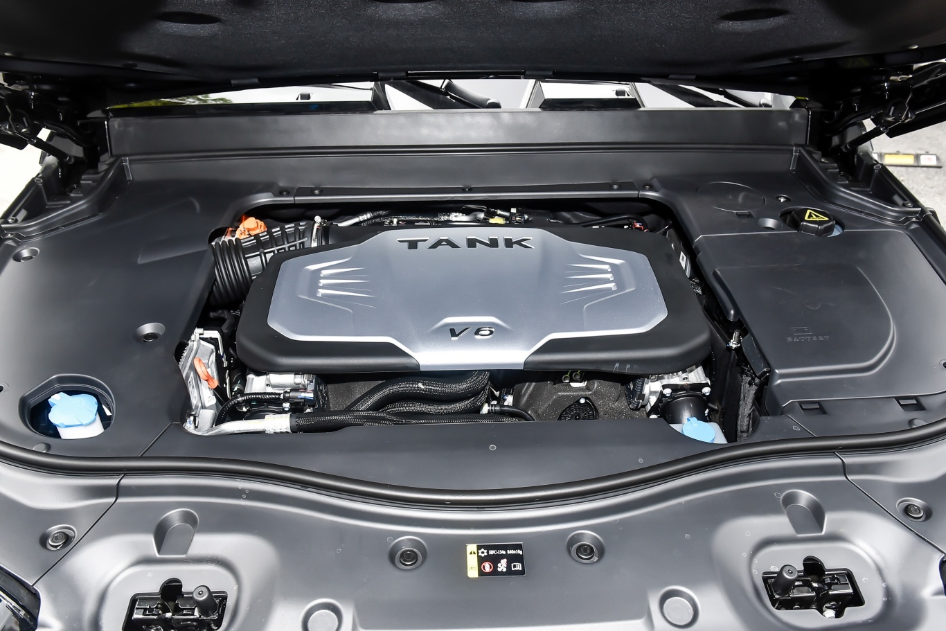 【坦克700新能源3.0T Hi4-T 极致版发动机/电机特写图片-汽车图片大全】-易车