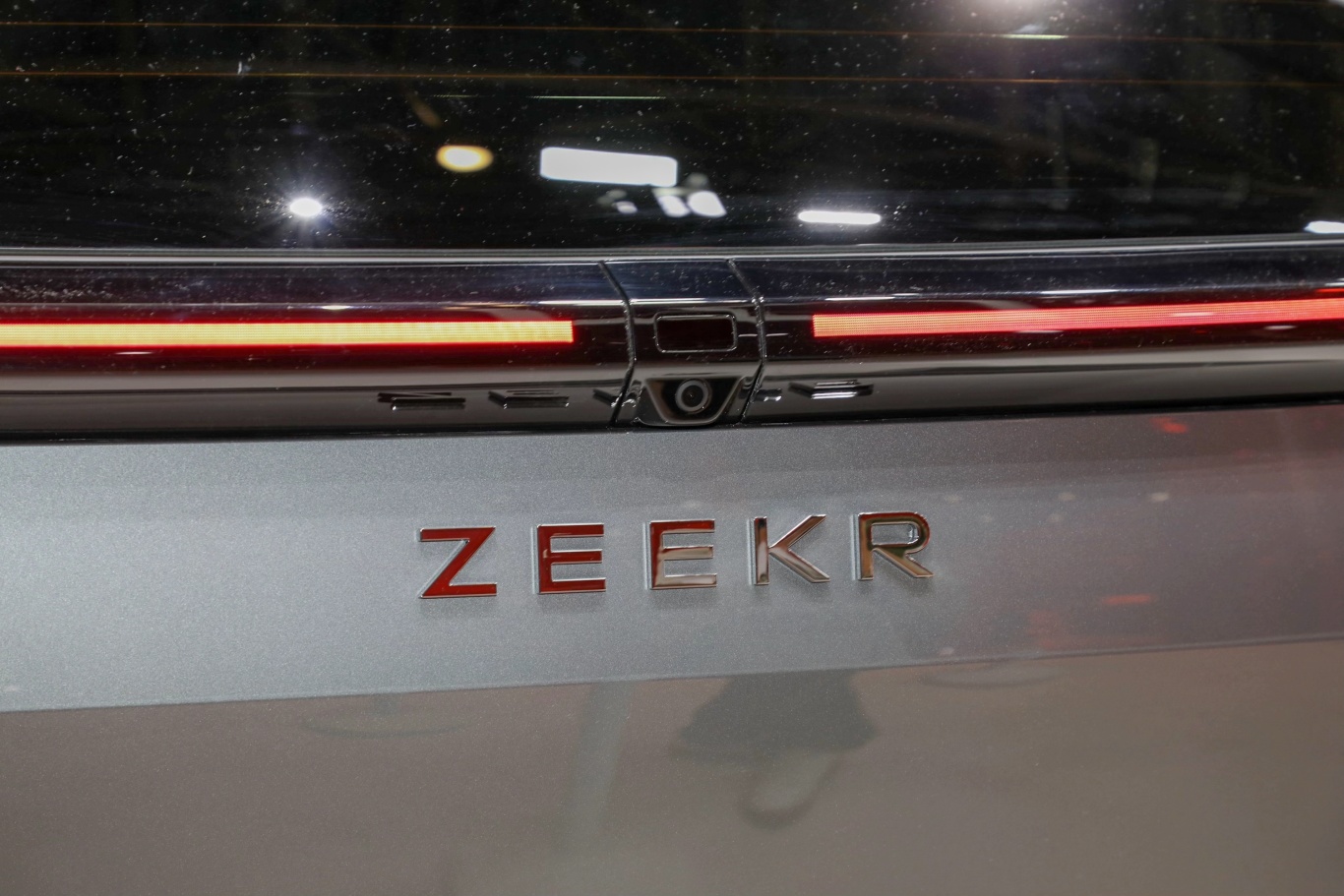 【ZEEKR MIX外观图片-汽车图片大全】-易车