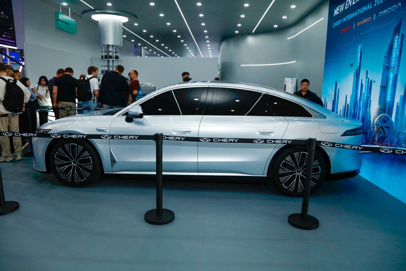 【风云A9L1.5T 顶配版外观图片-汽车图片大全】-易车