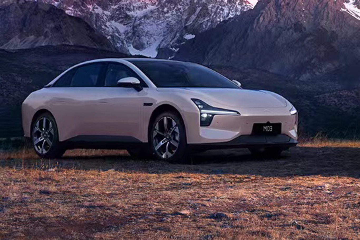 【小鹏MONA M03515km 长续航版图片-汽车图片大全】-易车