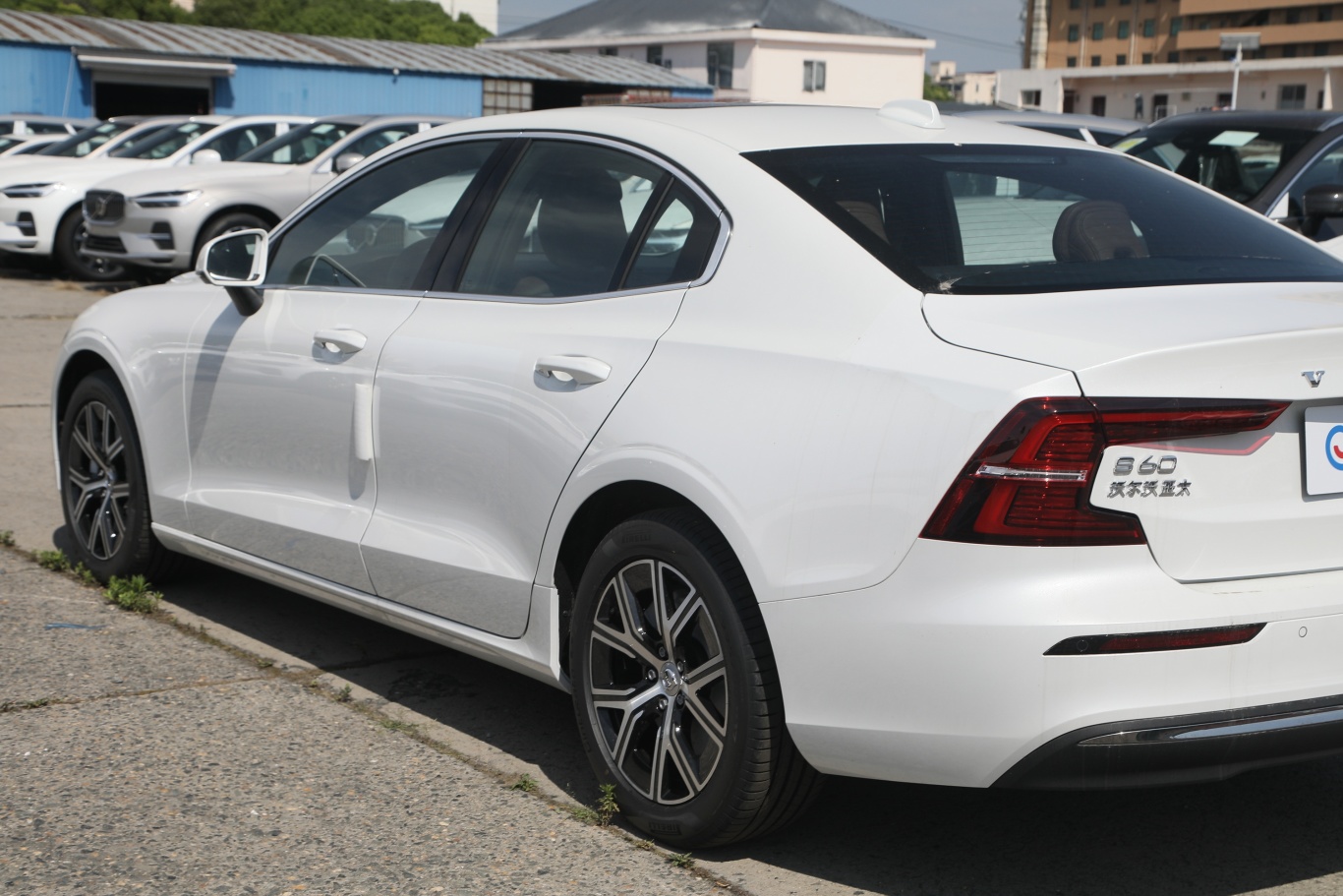【沃尔沃S60B4 智逸豪华版外观细节图片-汽车图片大全】-易车