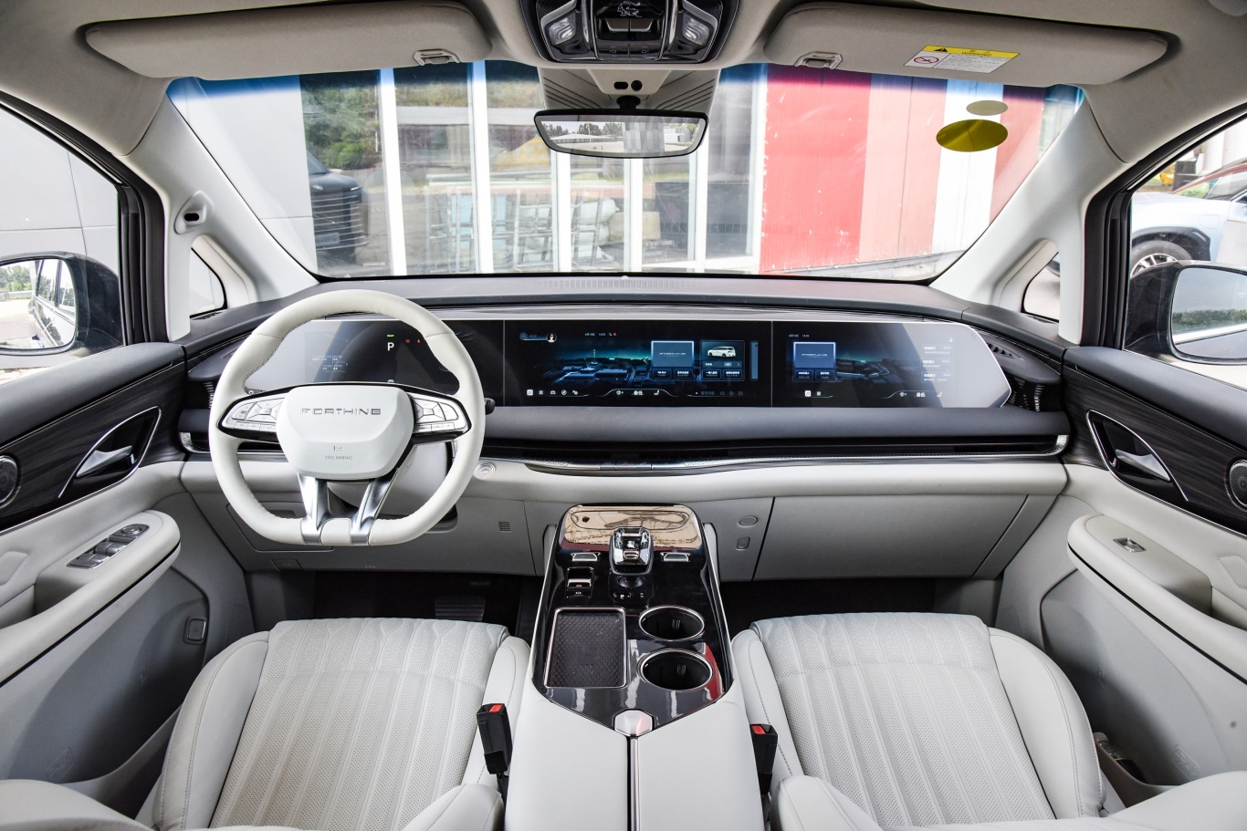 【星海V9青云梯系列 1.5T 200km 旗舰型内饰全景正拍图片-汽车图片大全】-易车