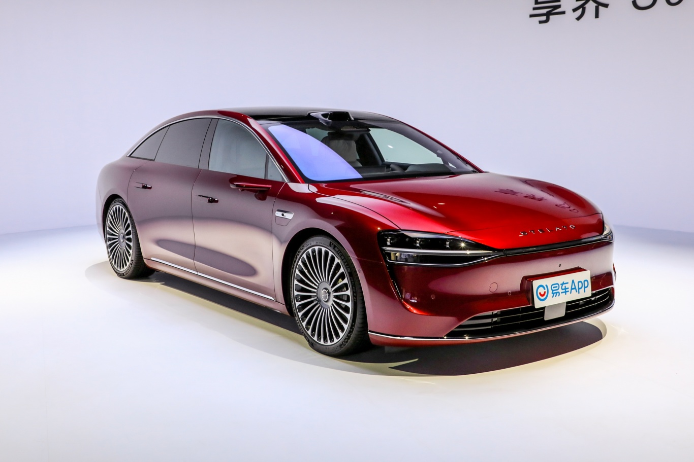 【享界S9纯电动 721km 四驱Ultra侧前45度车头向右水平图片-汽车图片大全】-易车