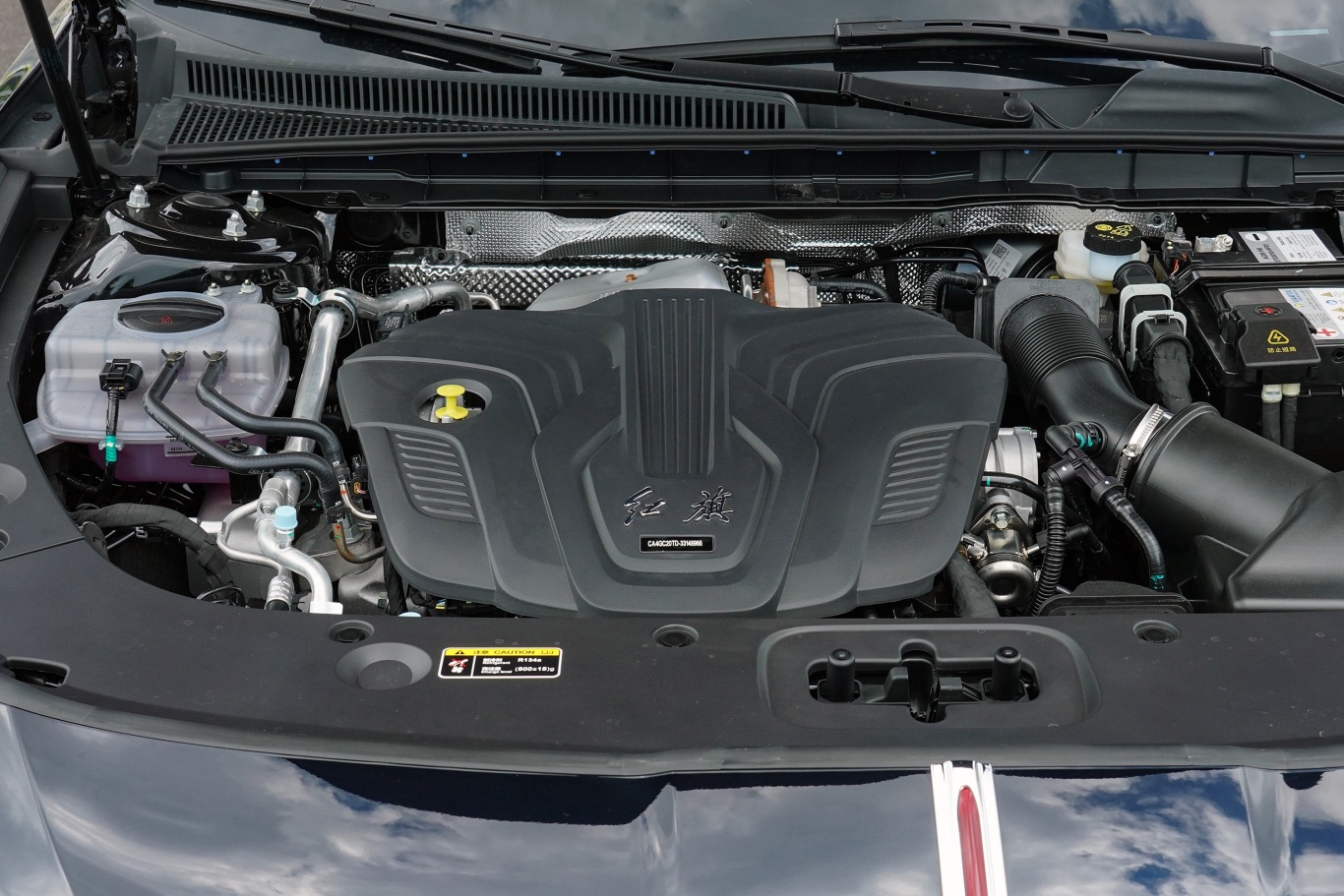 【红旗H52.0T 自动旗享50万辆纪念版发动机/电机特写图片-汽车图片大全】-易车