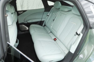 【ZEEKR 007】ZEEKR CS1E报价,ZEEKR CS1E图片_易车