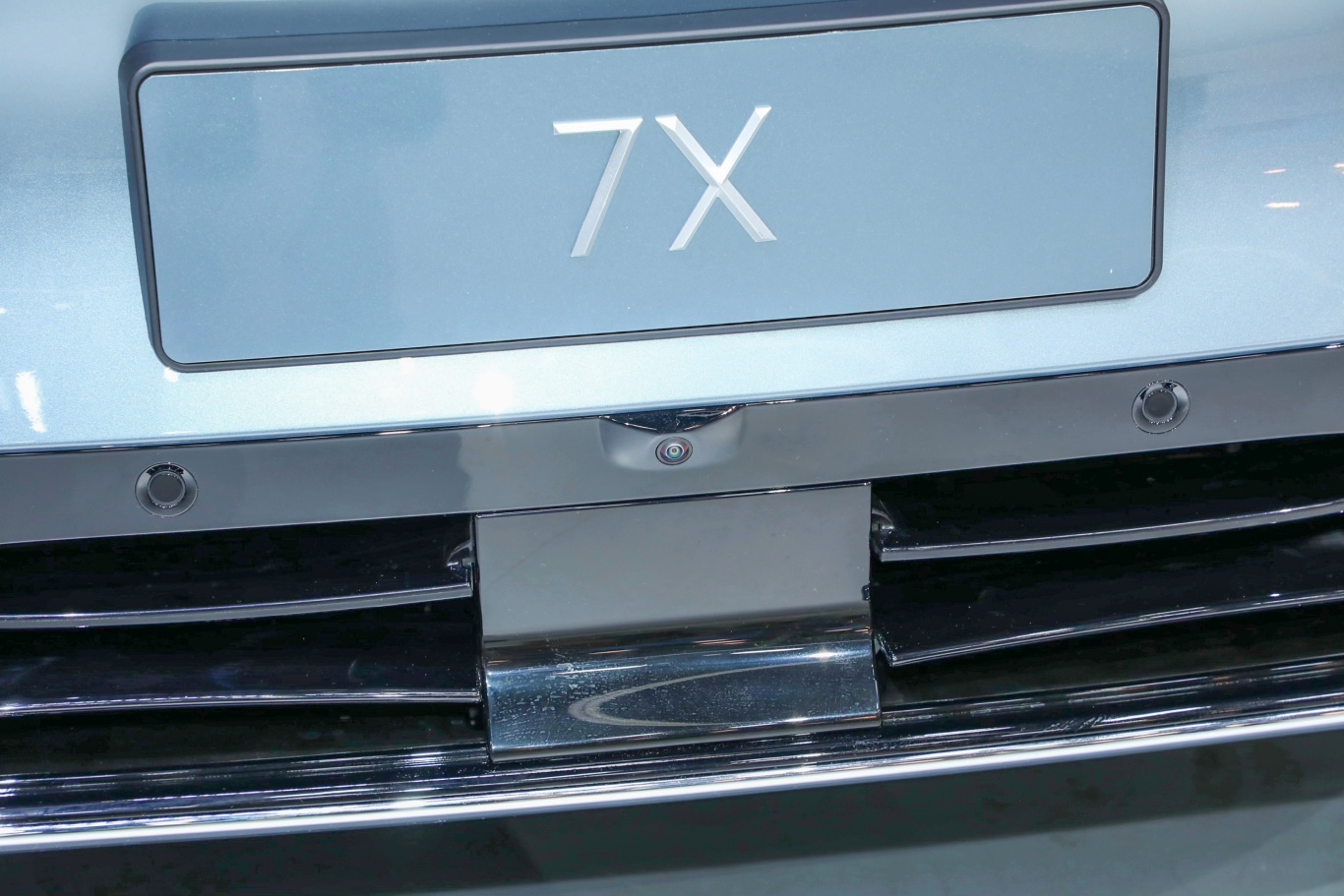 【ZEEKR 7X图片-汽车图片大全】-易车