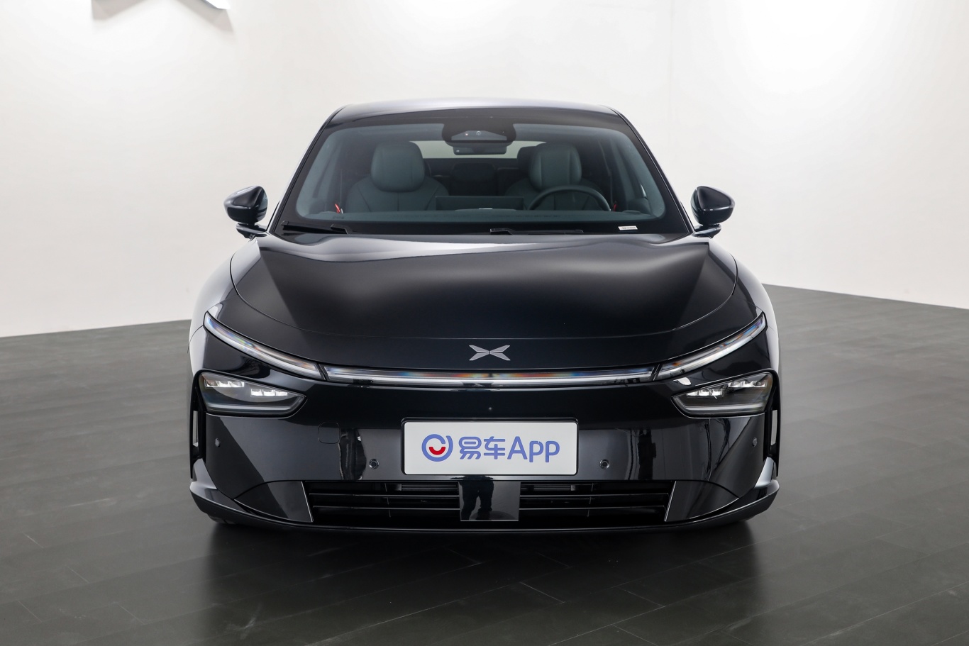 【小鹏P7+725 超长续航 Max正前水平图片-汽车图片大全】-易车