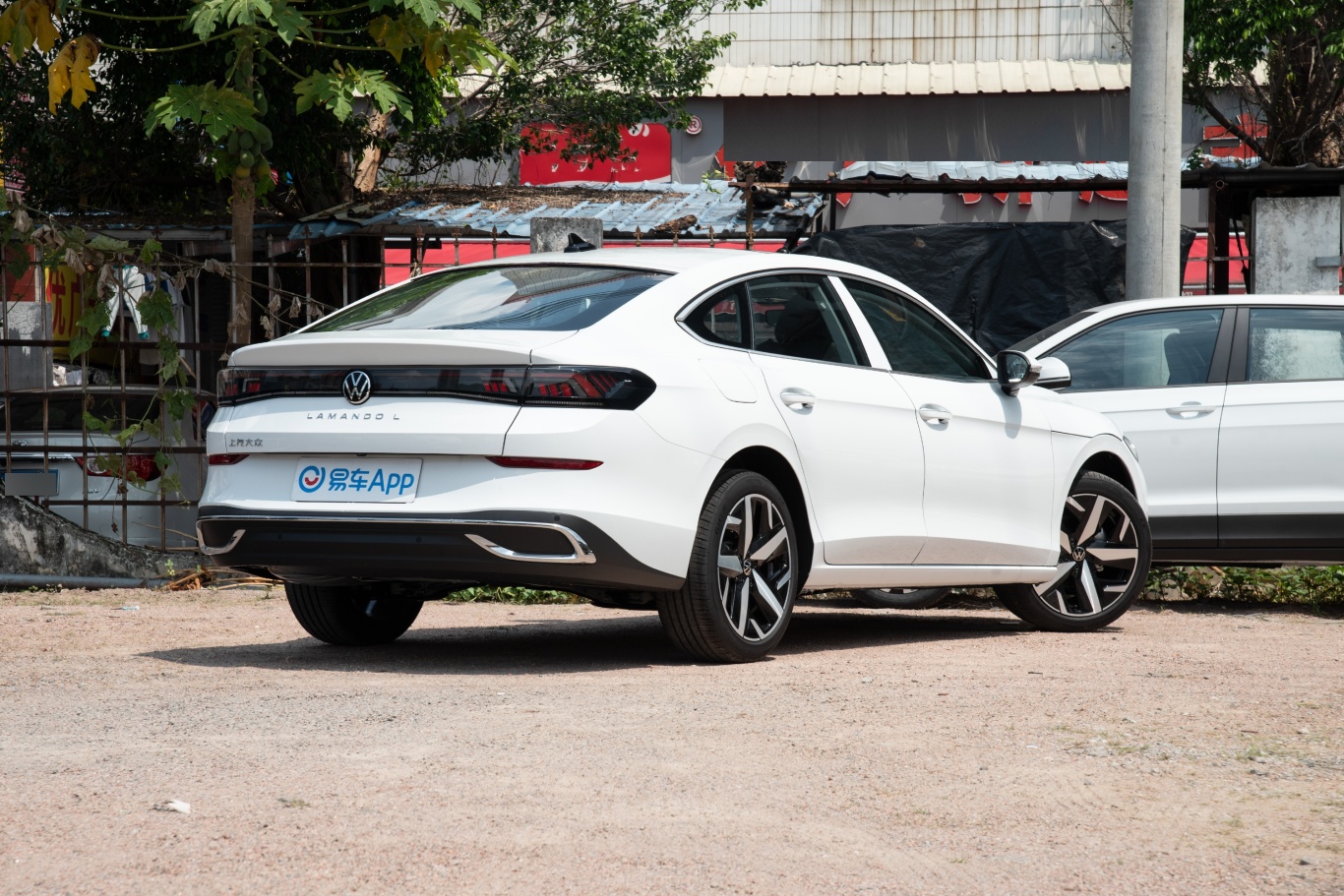 【凌渡凌渡L 280TSI 酷辣版侧后45度车头向右水平图片-汽车图片大全】-易车