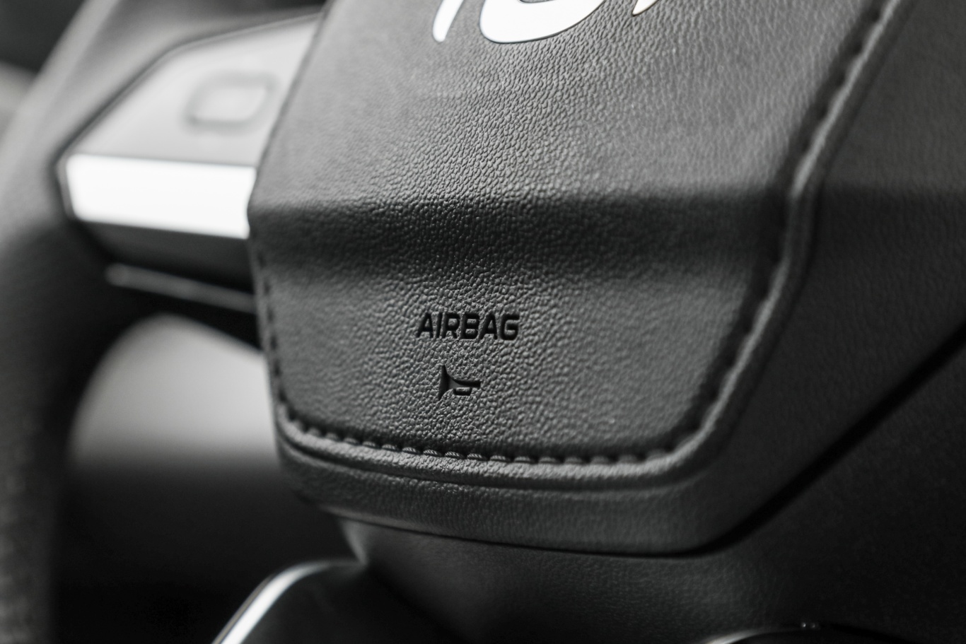 【长安启源A05真香版 1.5L 145km 卓越型主驾安全气囊图片-汽车图片大全】-易车