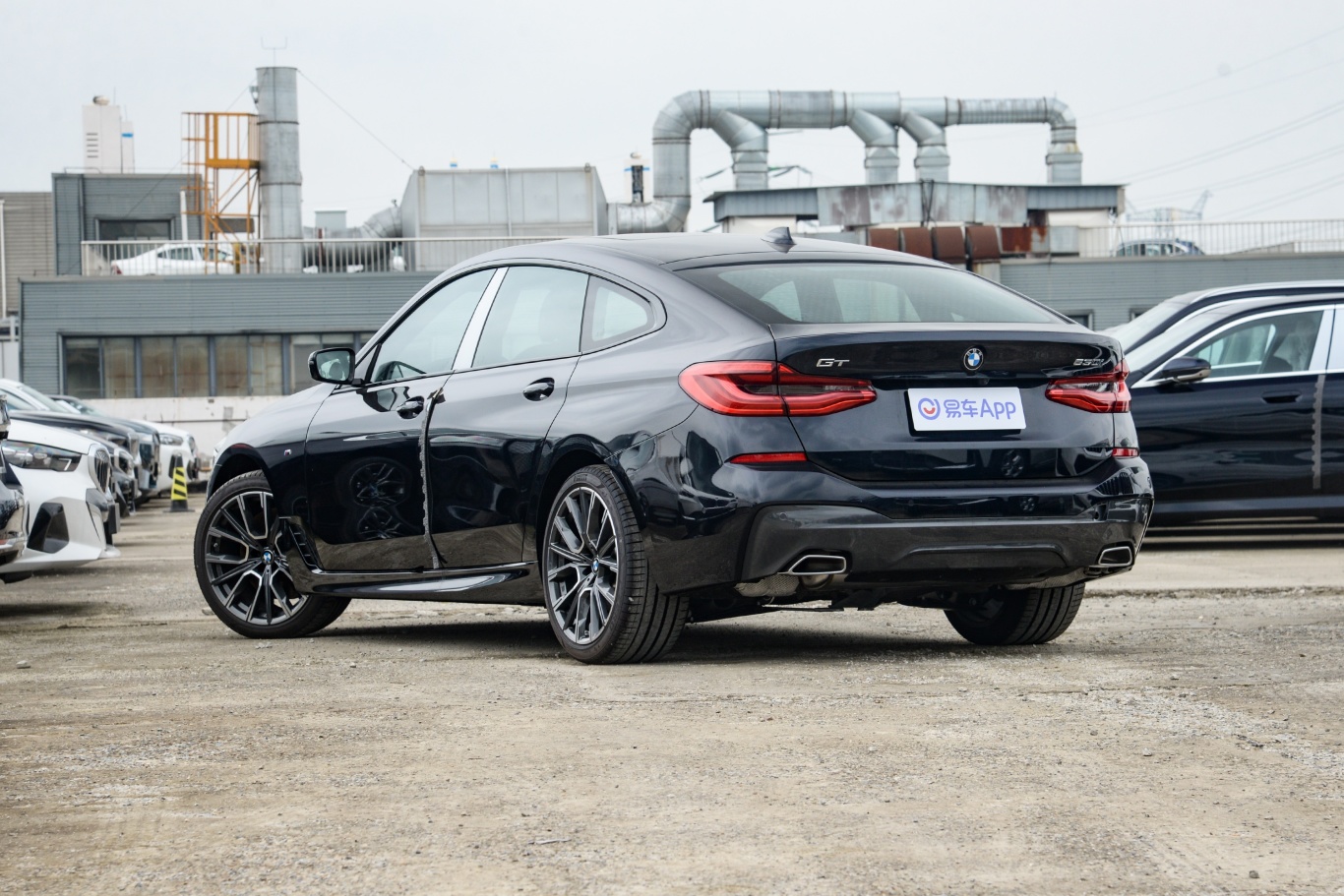 【宝马6系GT630i M运动臻享套装侧后45度车头向左水平图片-汽车图片大全】-易车