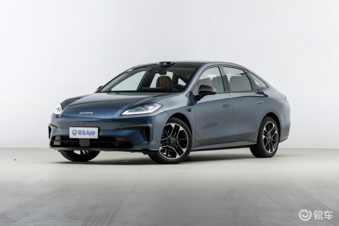 埃安AION RT正式上市 售11.98万元起_易车