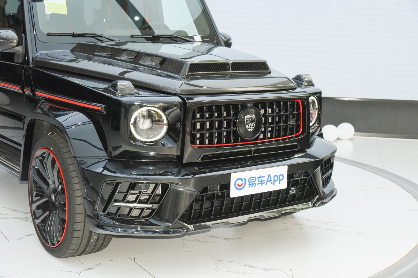 【LUMMA G 骑士3.0T G650R 柴油前格栅侧俯拍图片-汽车图片大全】-易车