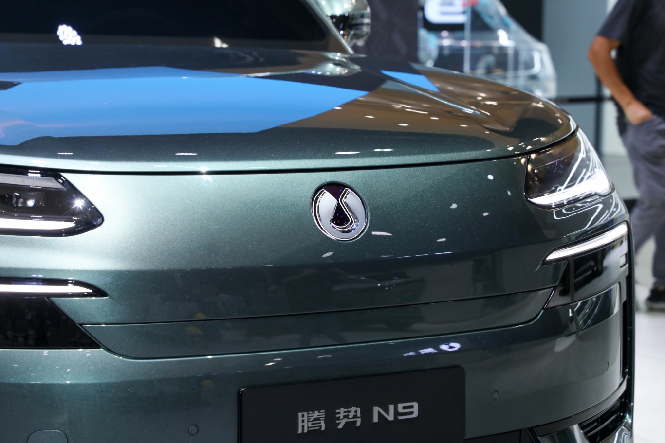 【腾势N9外观细节图片-汽车图片大全】-易车