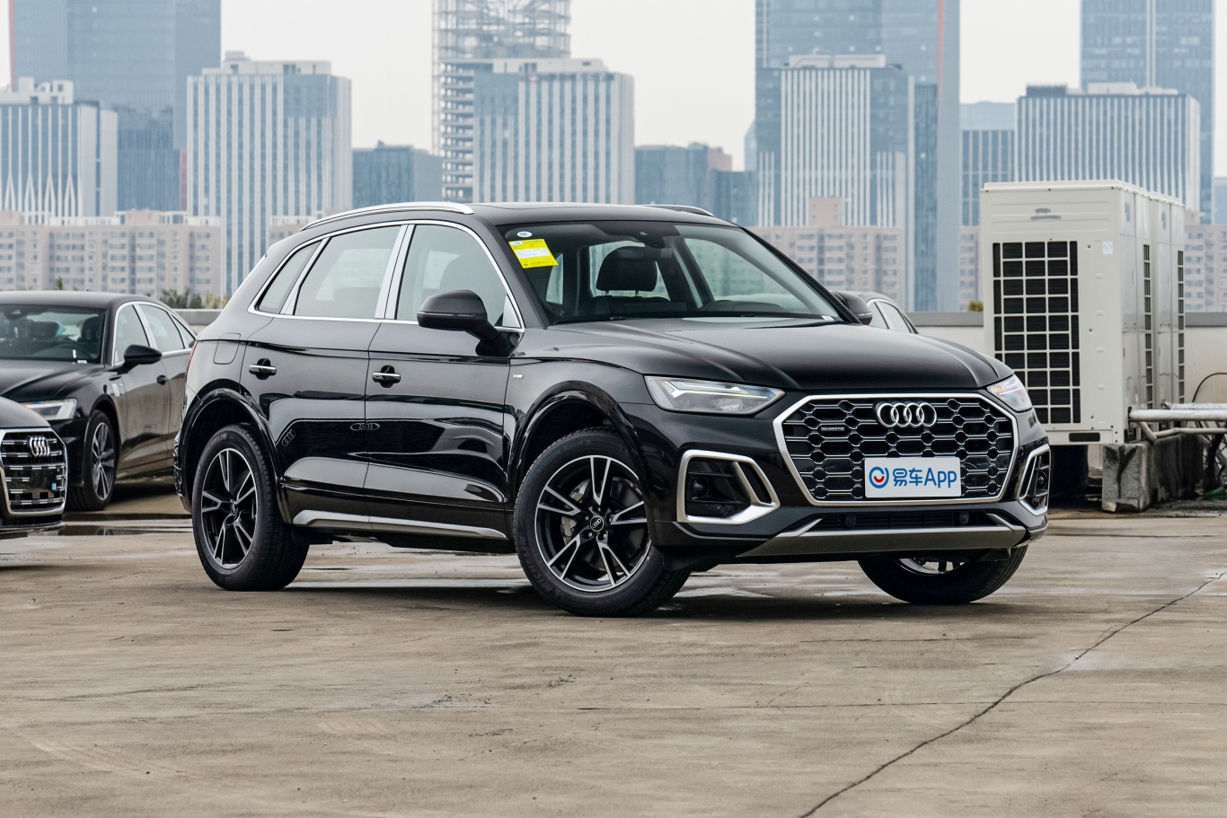 【奥迪Q5L40 TFSI 时尚动感型侧前45度车头向右水平图片-汽车图片大全】-易车