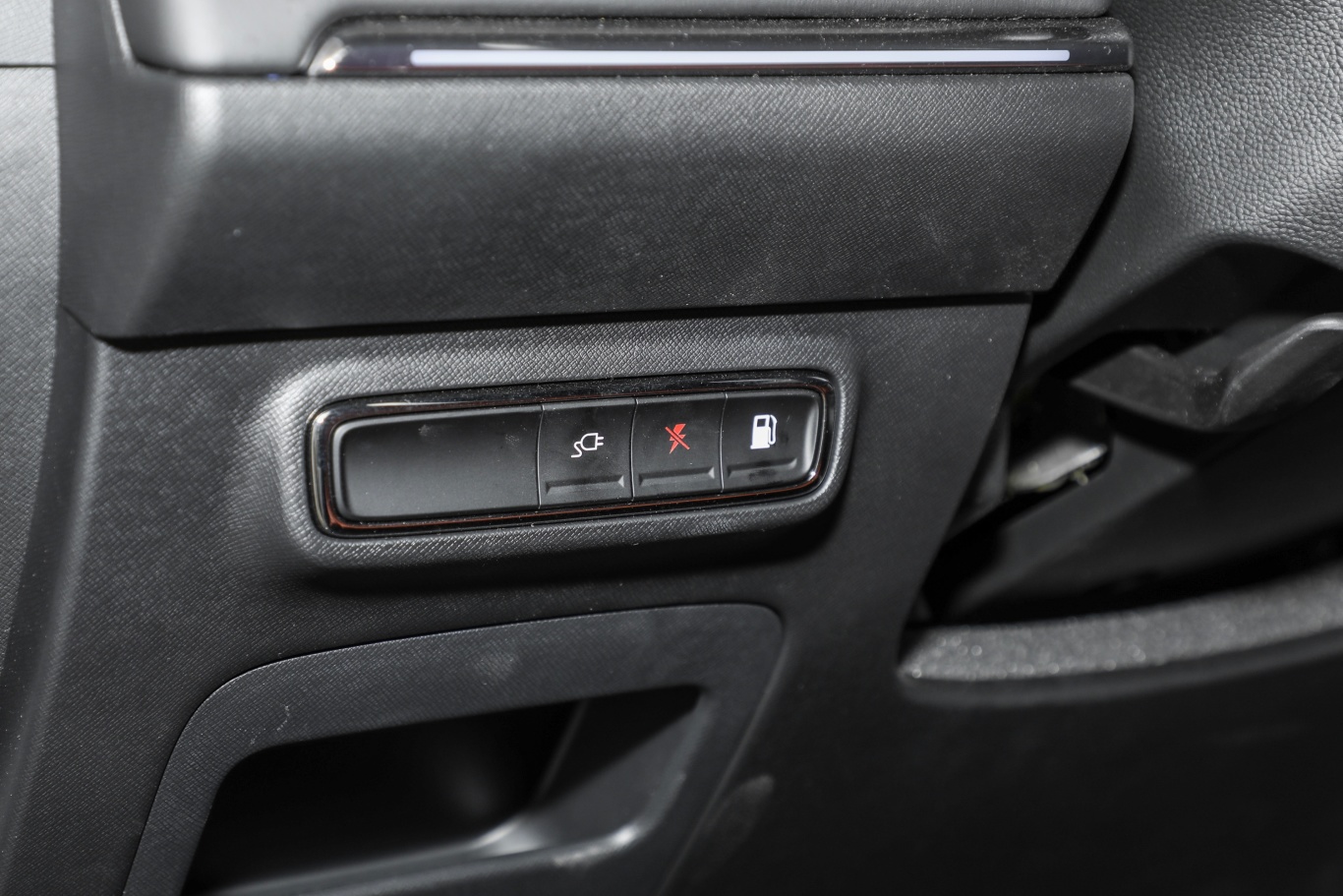 【传祺E9超级快充 2.0T 136km 宗师版主驾驶位图片-汽车图片大全】-易车