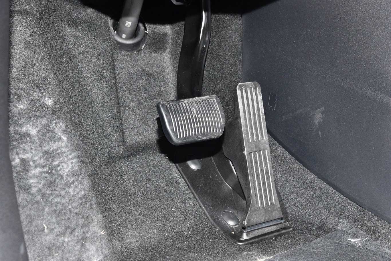 【深蓝S05纯电版 510km 510Plus脚踏板图片-汽车图片大全】-易车