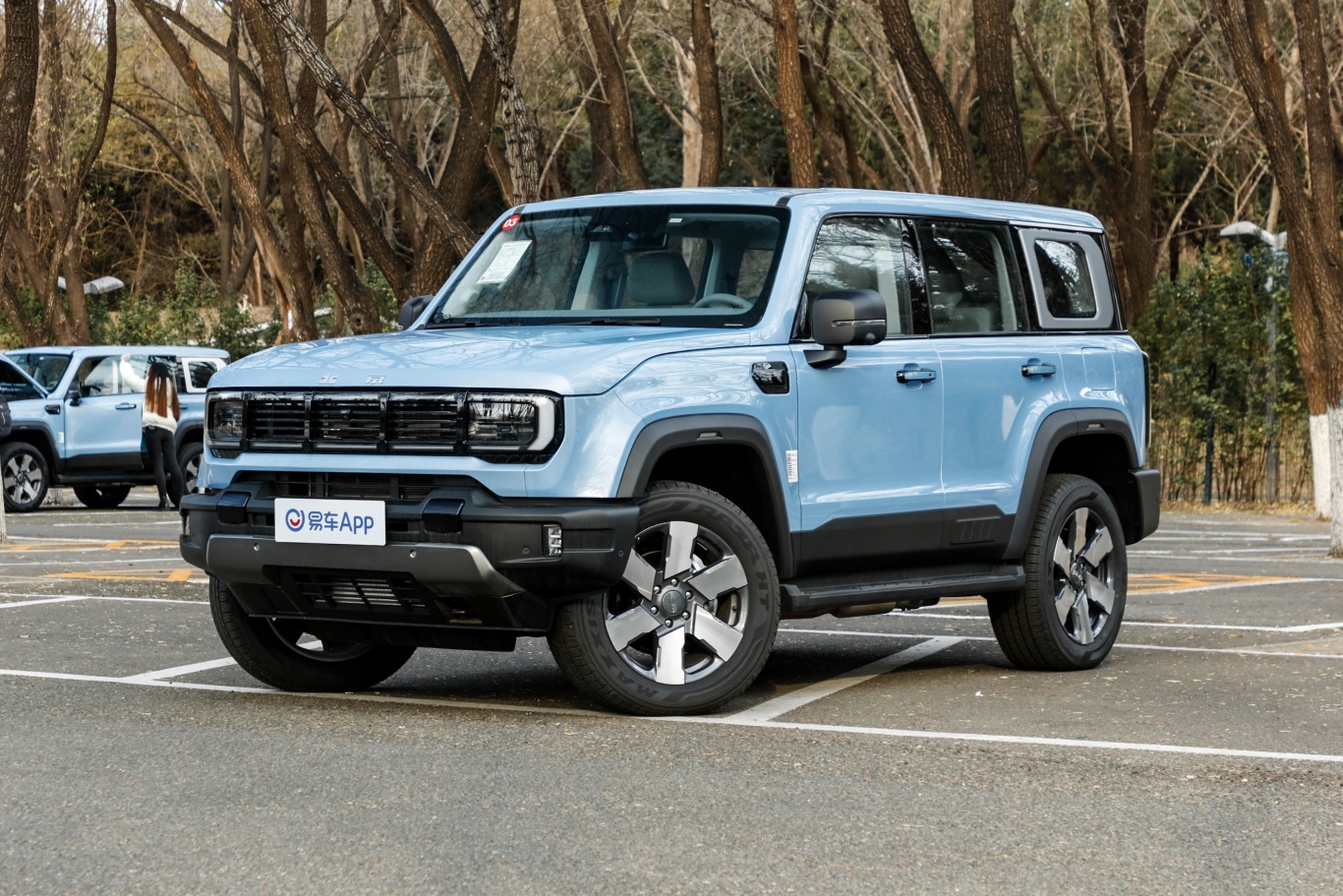 【北京越野BJ40增程152km 进阶版侧前45度车头向左水平图片-汽车图片大全】-易车