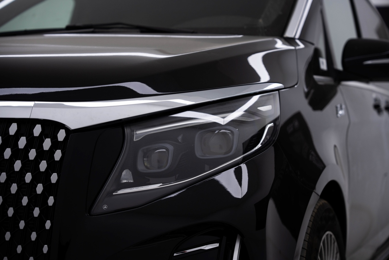 【克蒂圣姆峰系列2.0T MH7商务版 7座 汽油外观图片-汽车图片大全】-易车