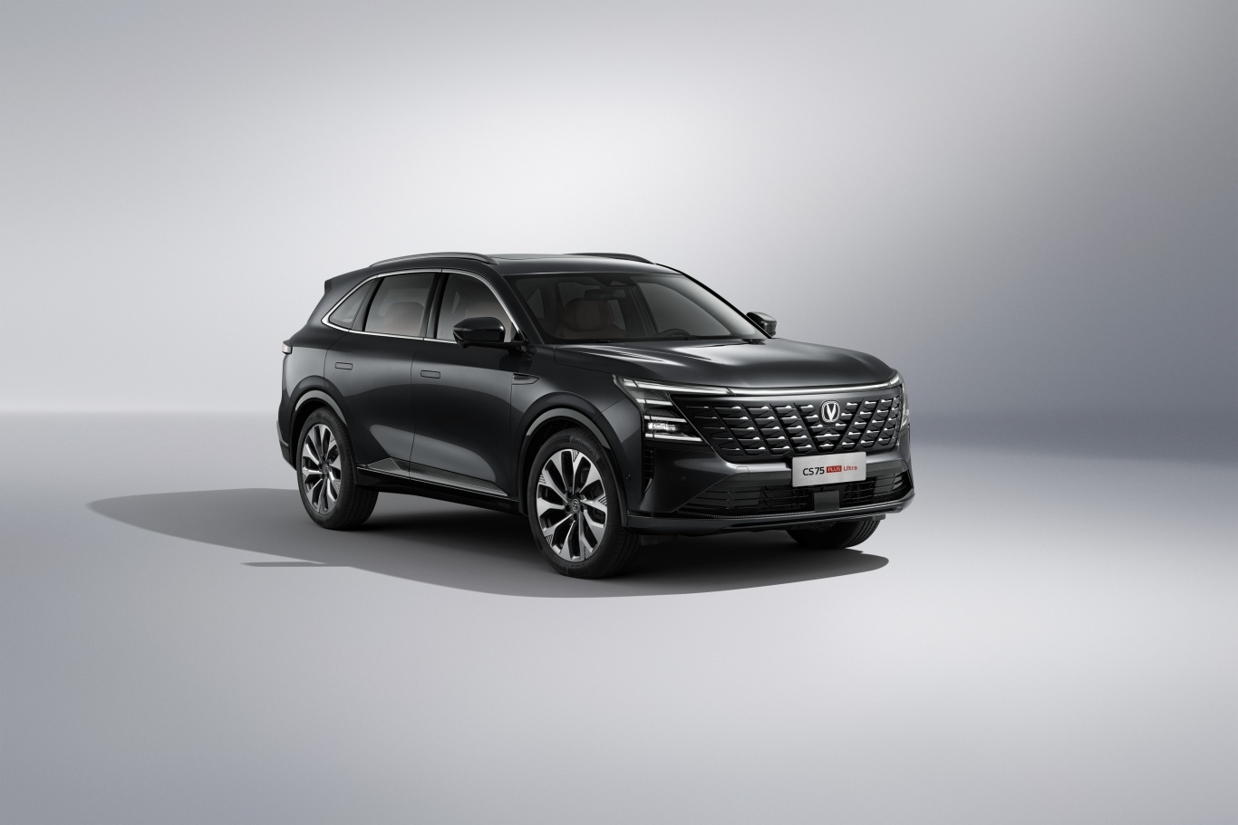 【长安CS75PLUS第四代 Ultra 2.0T 新蓝鲸智慧智擎型图片-汽车图片大全】-易车