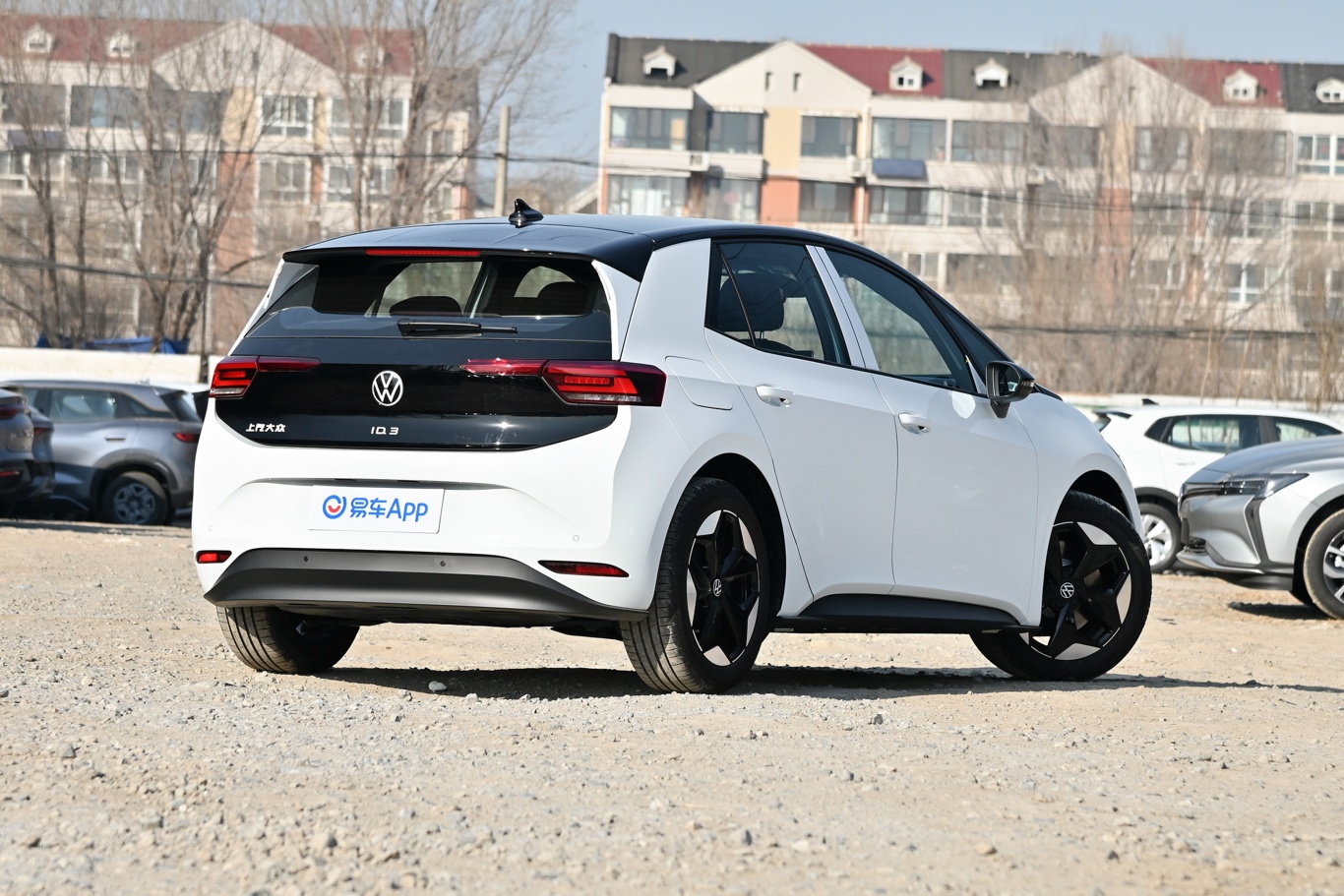 【大众ID.3聪明款 451km 纯净智享版侧后45度车头向右水平图片-汽车图片大全】-易车