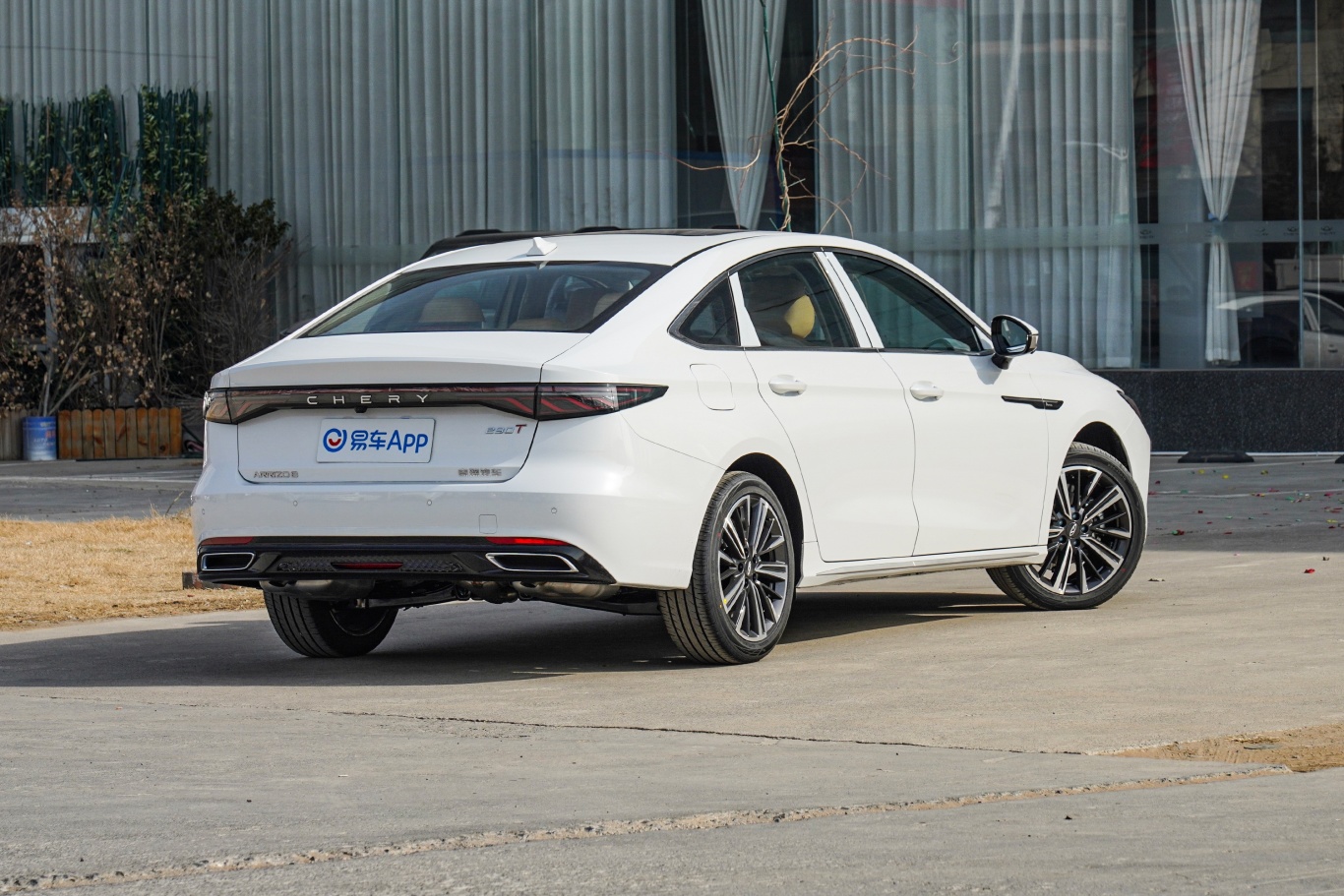 【艾瑞泽8 PRO1.6T 舒适型侧后45度车头向右水平图片-汽车图片大全】-易车