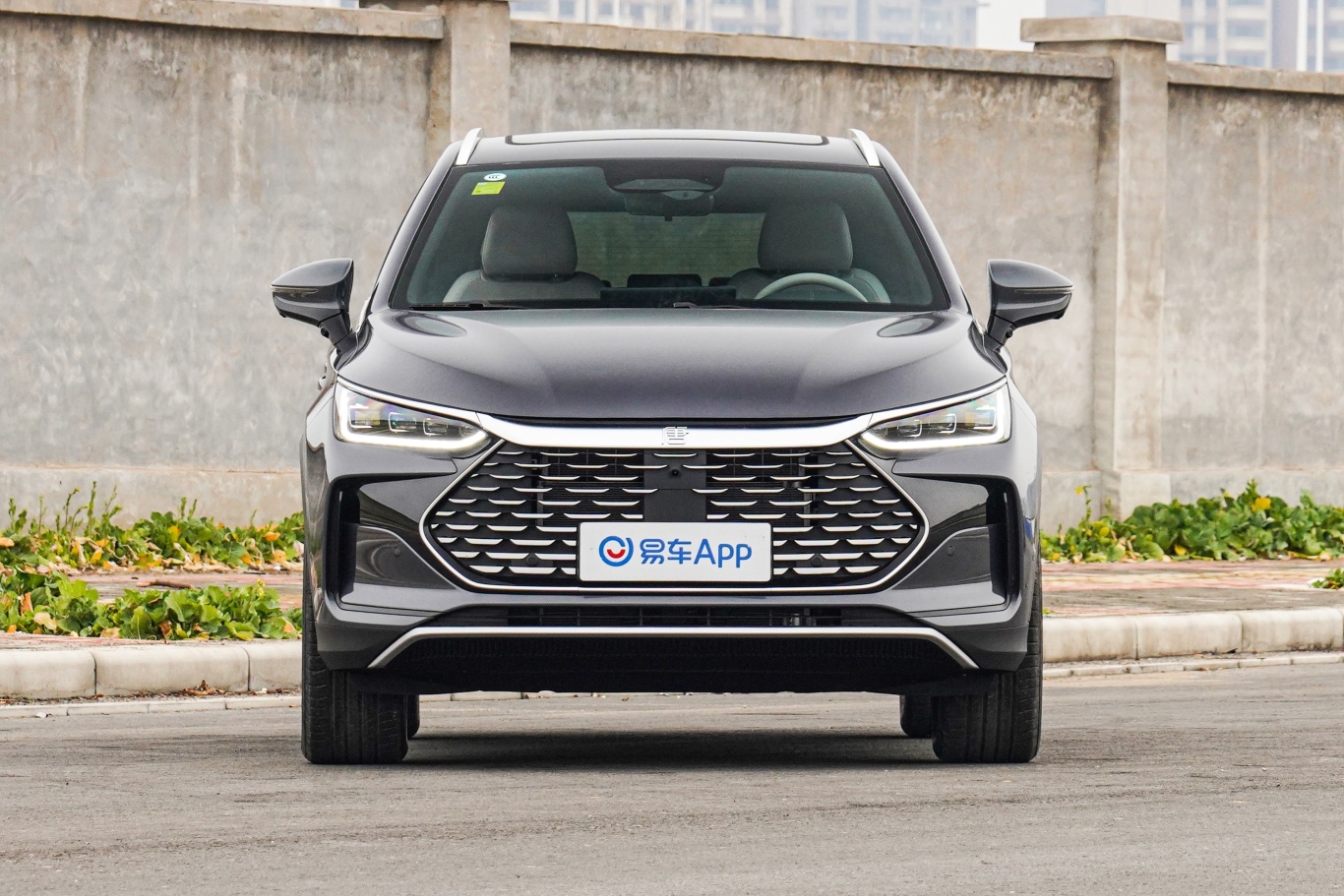 【唐新能源DM-i 智驾版 1.5T 115km 前驱尊荣型 7座正前水平图片-汽车图片大全】-易车