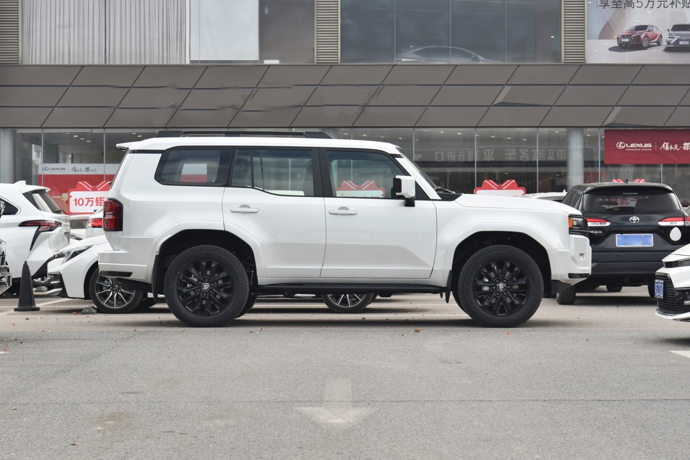 【普拉多双擎 2.4T 旗舰VX版 5座正侧车头向右水平图片-汽车图片大全】-易车