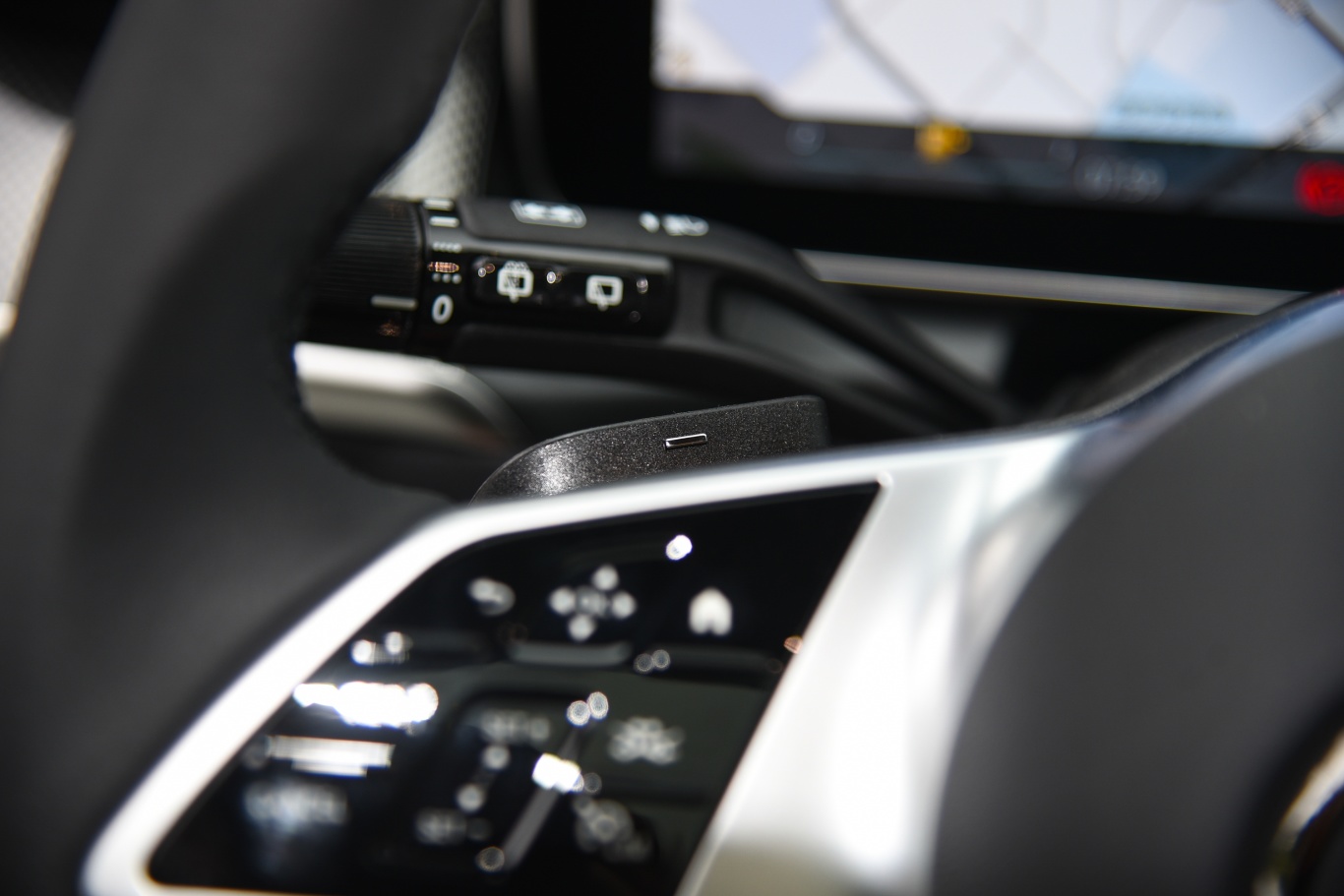 【奔驰GLC改款 GLC 260 L 4MATIC 动感型 5座主驾驶位图片-汽车图片大全】-易车