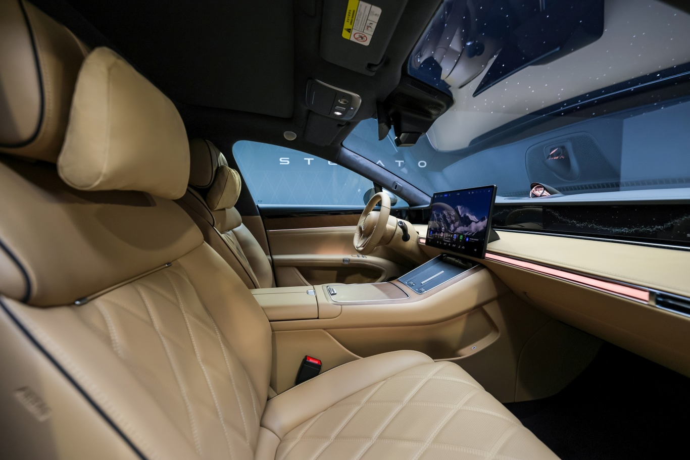 【享界S9增程版 256km 后驱Max图片-汽车图片大全】-易车