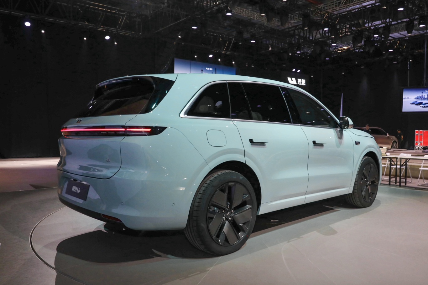 【理想L6Max 智能焕新版外观图片-汽车图片大全】-易车