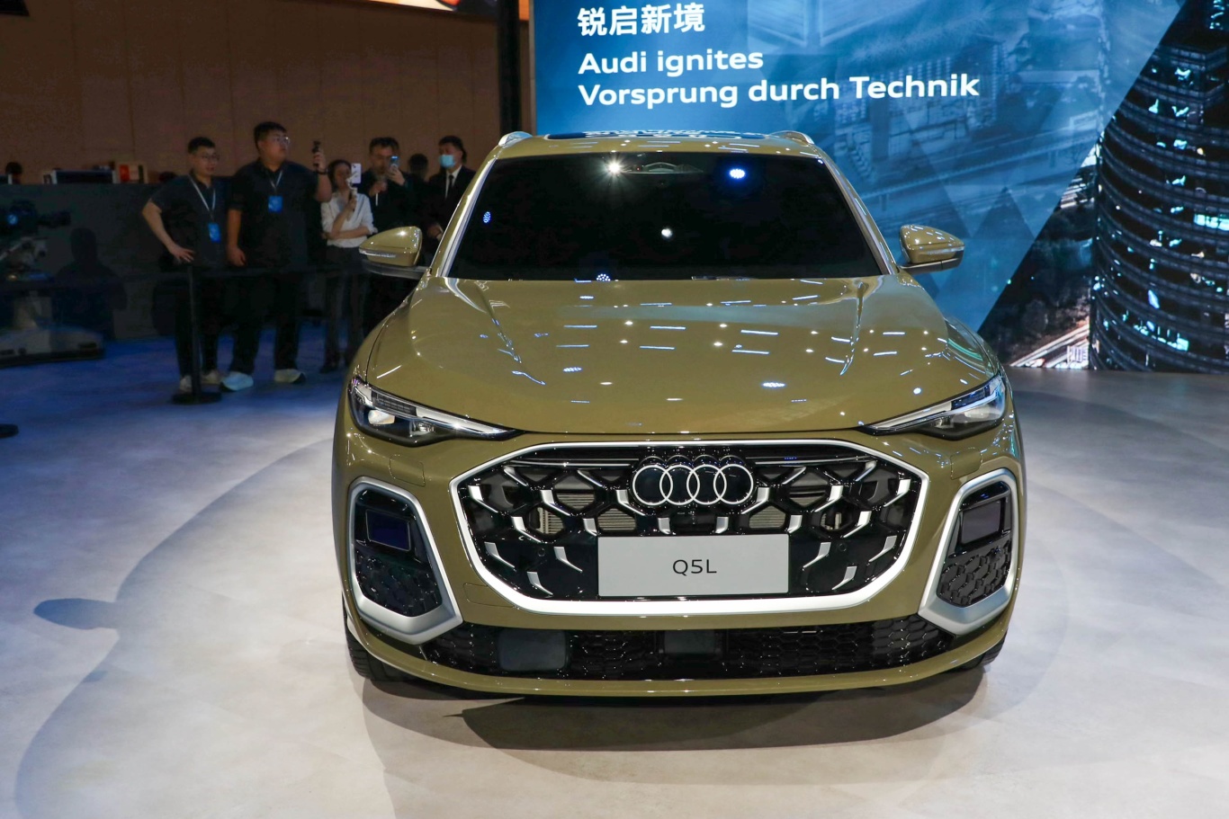 【奥迪Q5L换代 标准版外观图片-汽车图片大全】-易车