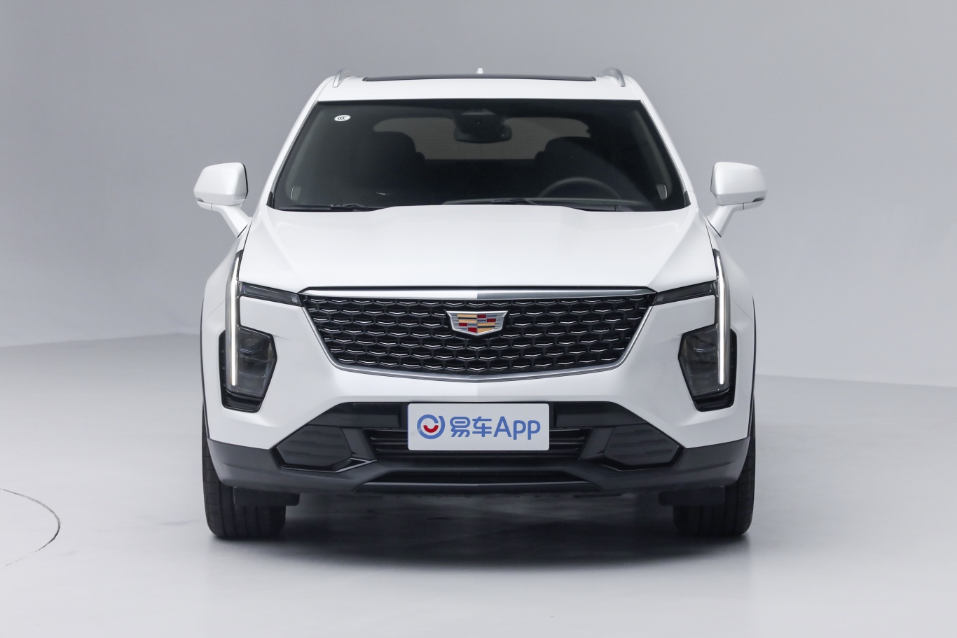 【凯迪拉克XT4改款 28T 两驱豪华型正前水平图片-汽车图片大全】-易车