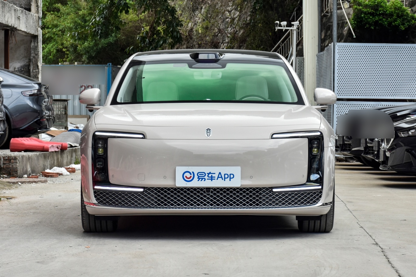 【尊界S800纯电版 670km 星辉尊享版 5座正前水平图片-汽车图片大全】-易车