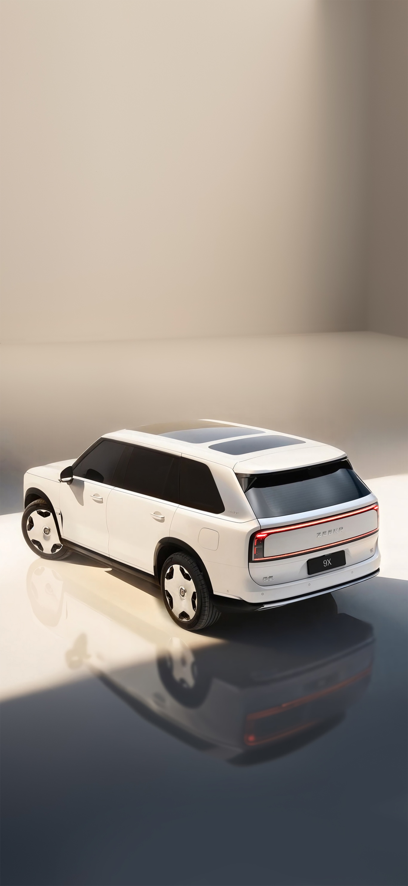 【ZEEKR 9X2.0T 300km Max版图片-汽车图片大全】-易车