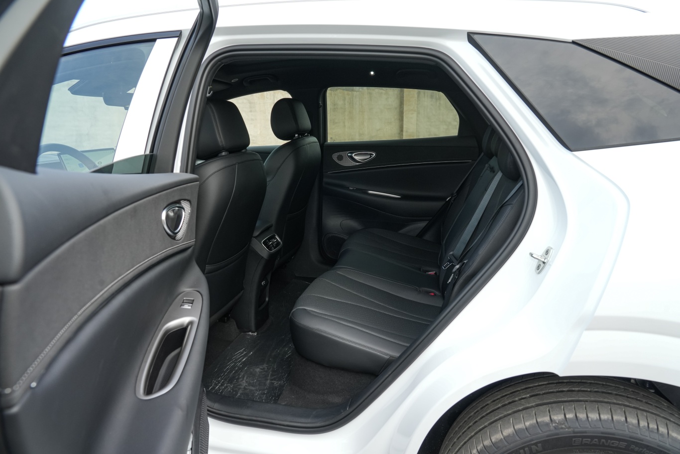 【海狮06EV 605km 领航Pro版后排空间图片-汽车图片大全】-易车