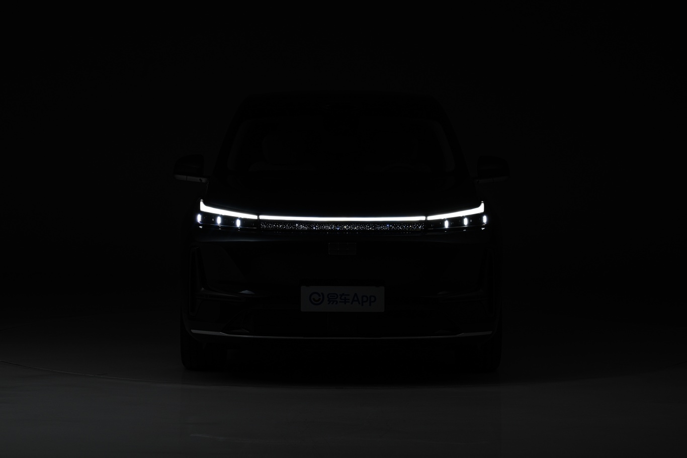 【银河M91.5T 210km 四驱领航版外观灯组图片-汽车图片大全】-易车