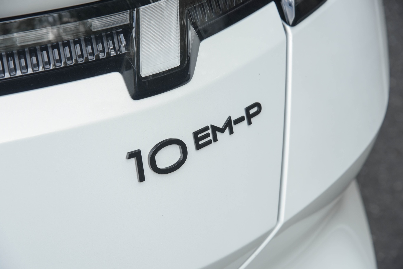 【领克10 EM-PEM-P 1.5T 240km Ultra运动版外观细节图片-汽车图片大全】-易车