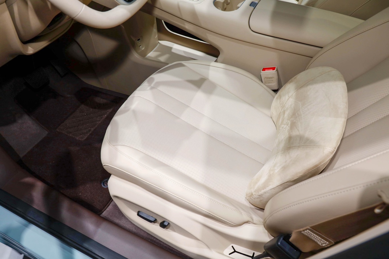 【尚界H5纯电版 640km Max长续航版图片-汽车图片大全】-易车